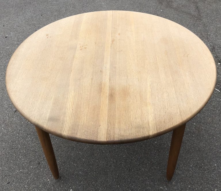 Rundt spisebord Haslev Møbelsnedkeri - 0861 - Genbrugsauktion