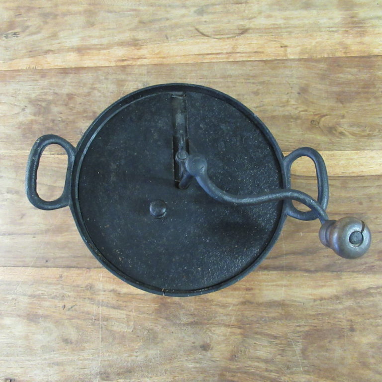 Gl. "jern" ting - 813 - Genbrugsauktion