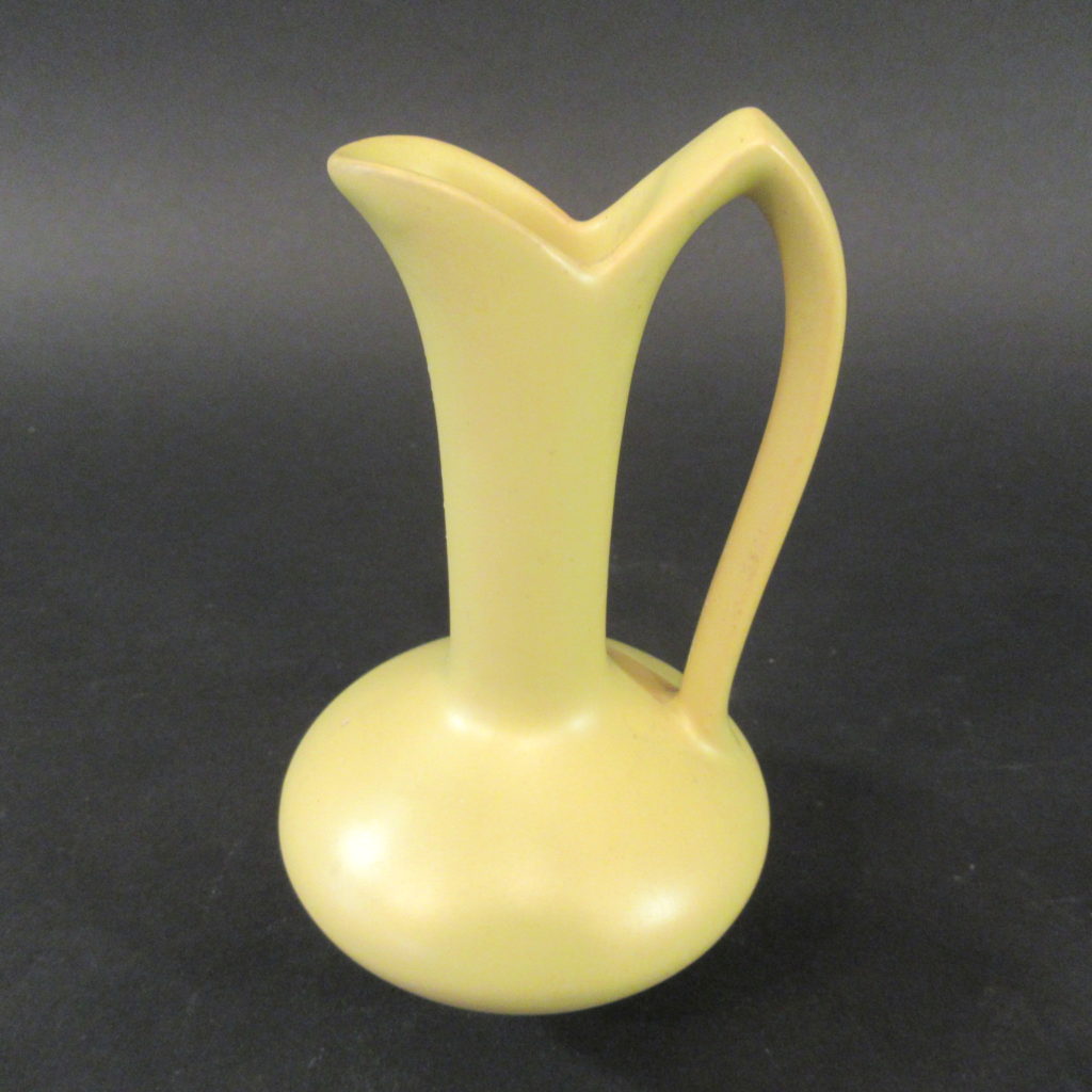 Lille gul vase - Genbrugsauktion