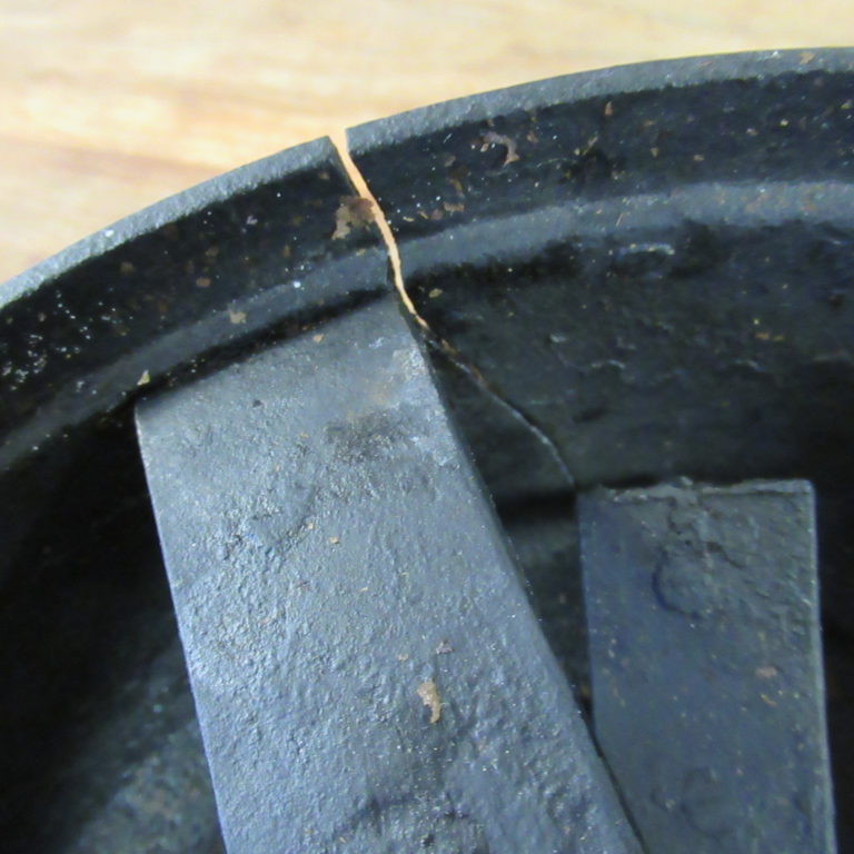 Gl. "jern" ting - 813 - Genbrugsauktion